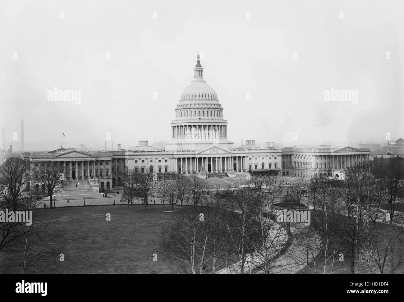Vintage capitol building hi-res stock photography and images - Alamy