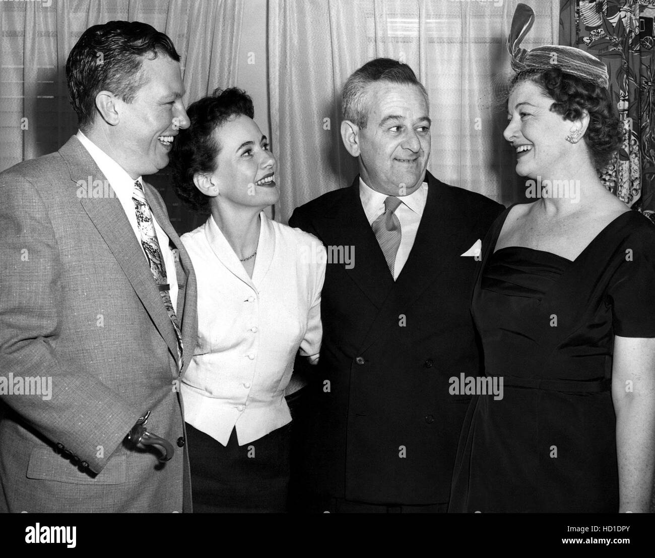 HAROLD RUSSELL, TERESA WRIGHT, WILLIAM WYLER and MYRNA LOY hold a BEST ...