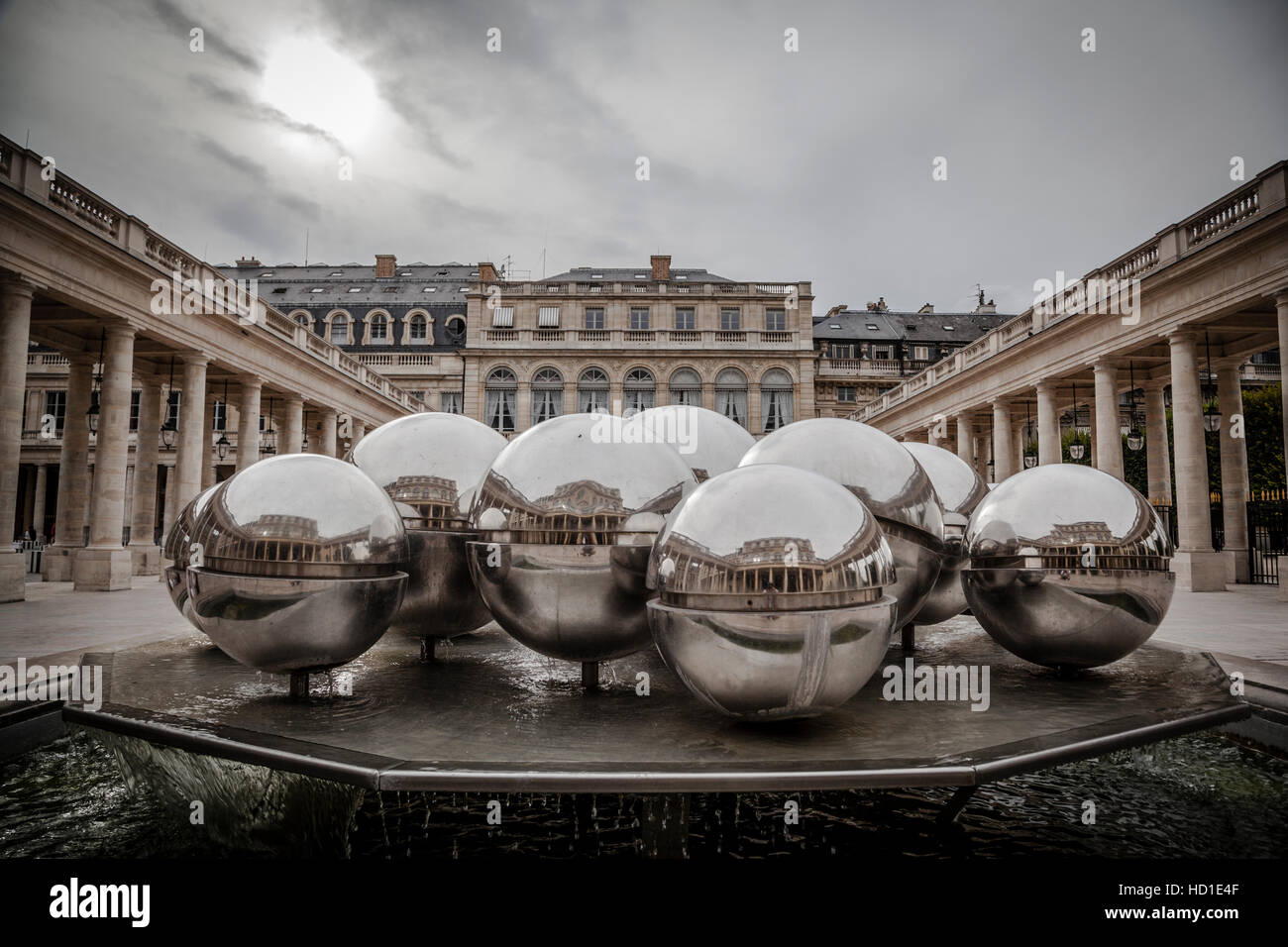 Palais-Royal (1639), originally called Palais-Cardinal, it was personal ...