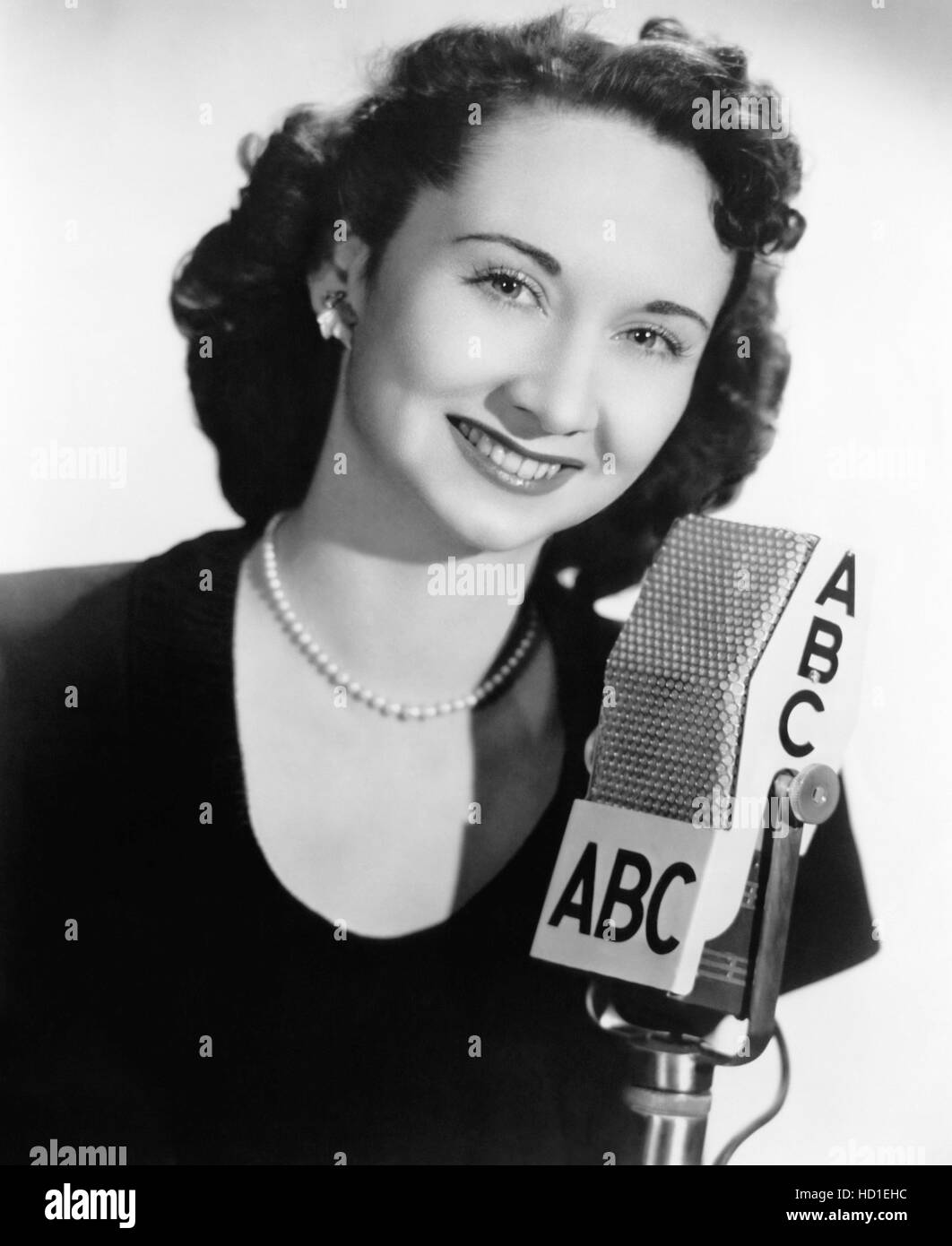 Journalist Dorothy Kilgallen, ca. 1940s Stock Photo - Alamy