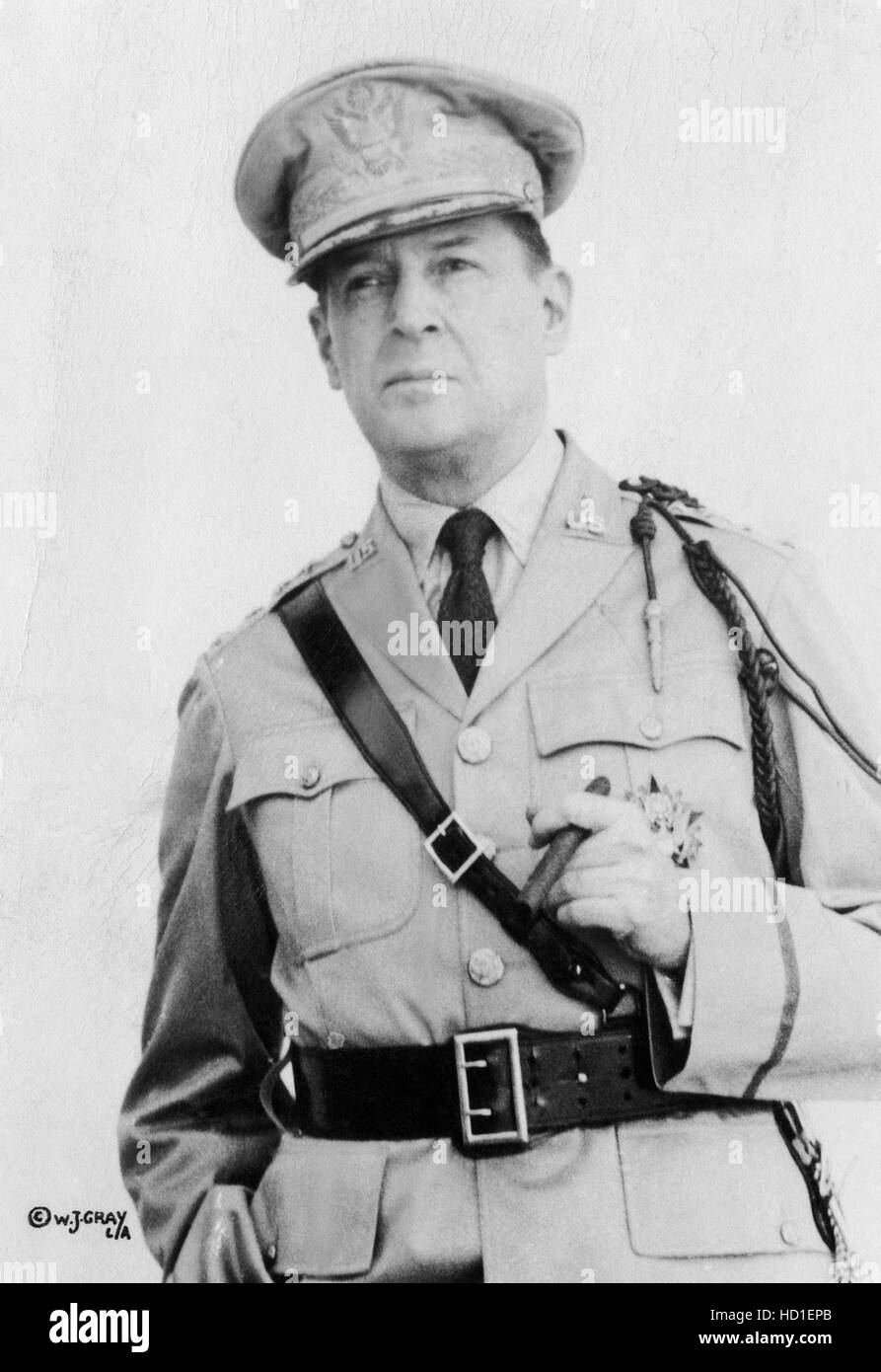 General Douglas MacArthur, World War II Stock Photo - Alamy