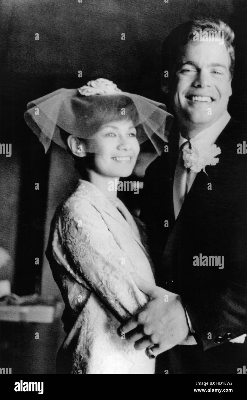 From left: Newlyweds Barbara Luna, Doug McClure, 1961 Stock Photo - Alamy