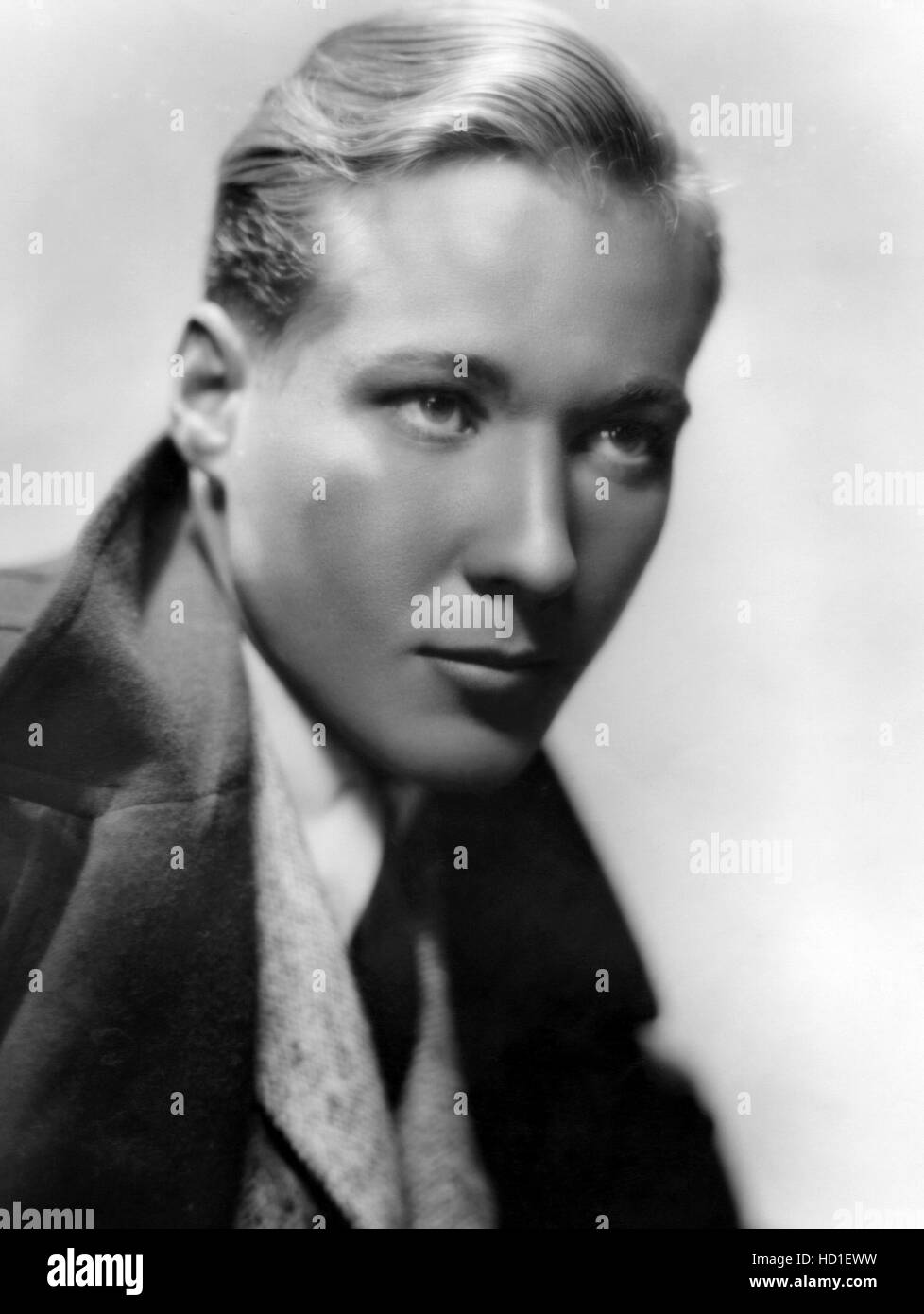 Douglass Montgomery (aka Kent Douglass), portrait by Hurrell, ca. 1930 ...