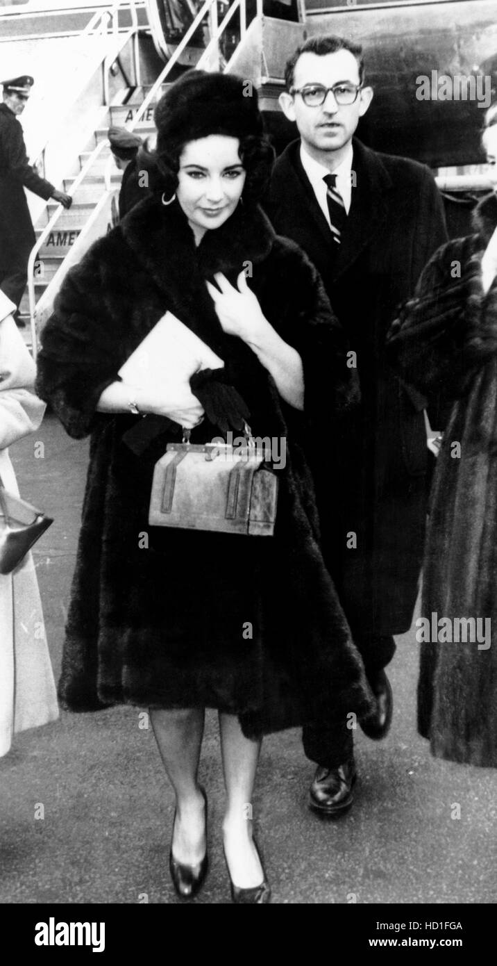 Elizabeth Taylor, left, and Dr. Rex Kennamer, arriving at Newark ...