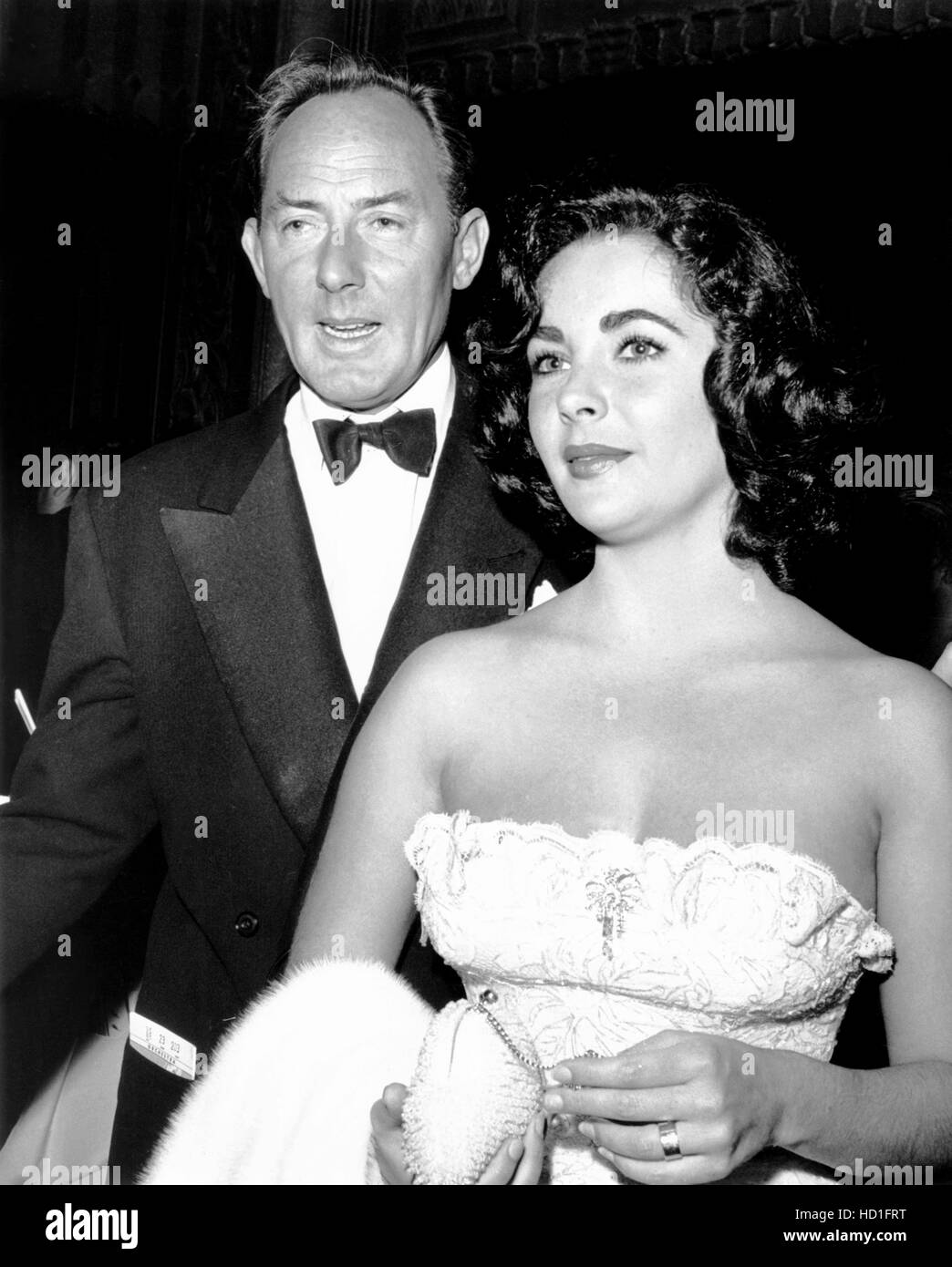 From left, Michael Wilding, Elizabeth Taylor, May 1957 Stock Photo - Alamy