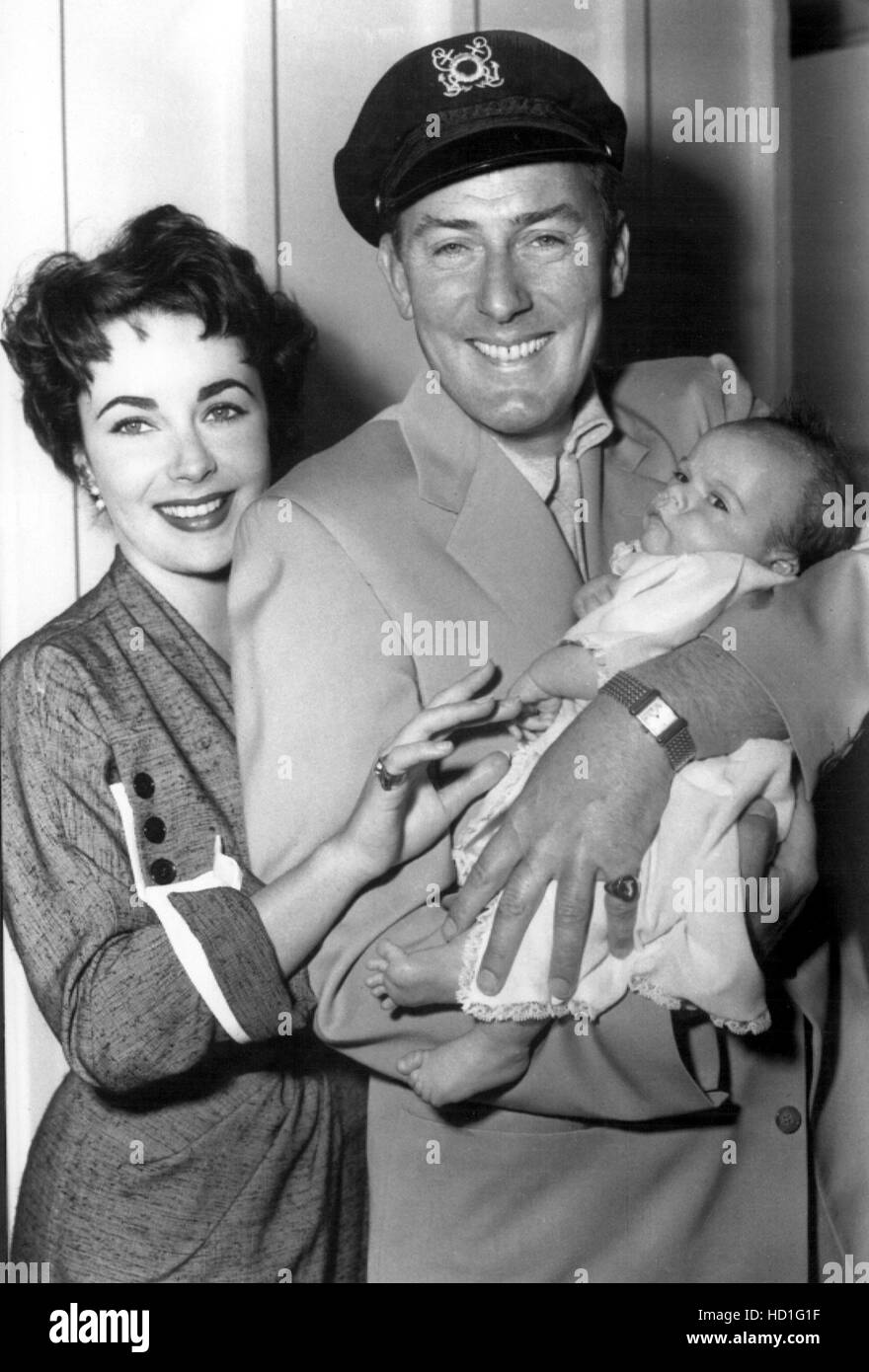 Elizabeth Taylor, Michael Wilding with newborn son Michael Wilding Jr ...