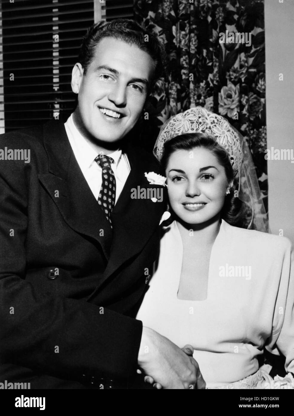 Hollywood wedding of Esther Williams, right, and her second husband ...