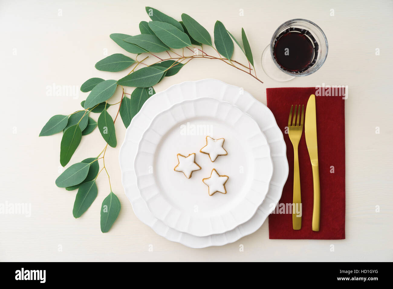 Place setting from above hi-res stock photography and images - Alamy