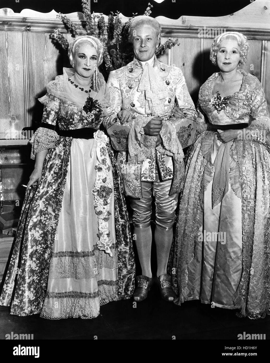 From left, Dorothy, Countess di Frasso, Gene Raymond, Bessie Lasky (Mrs ...