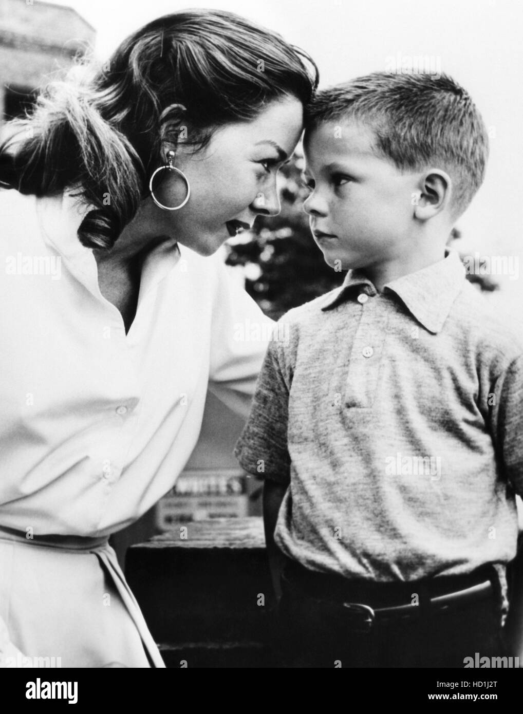 Gloria Grahame with son, David Ray, London, England, 1955 Stock Photo ...