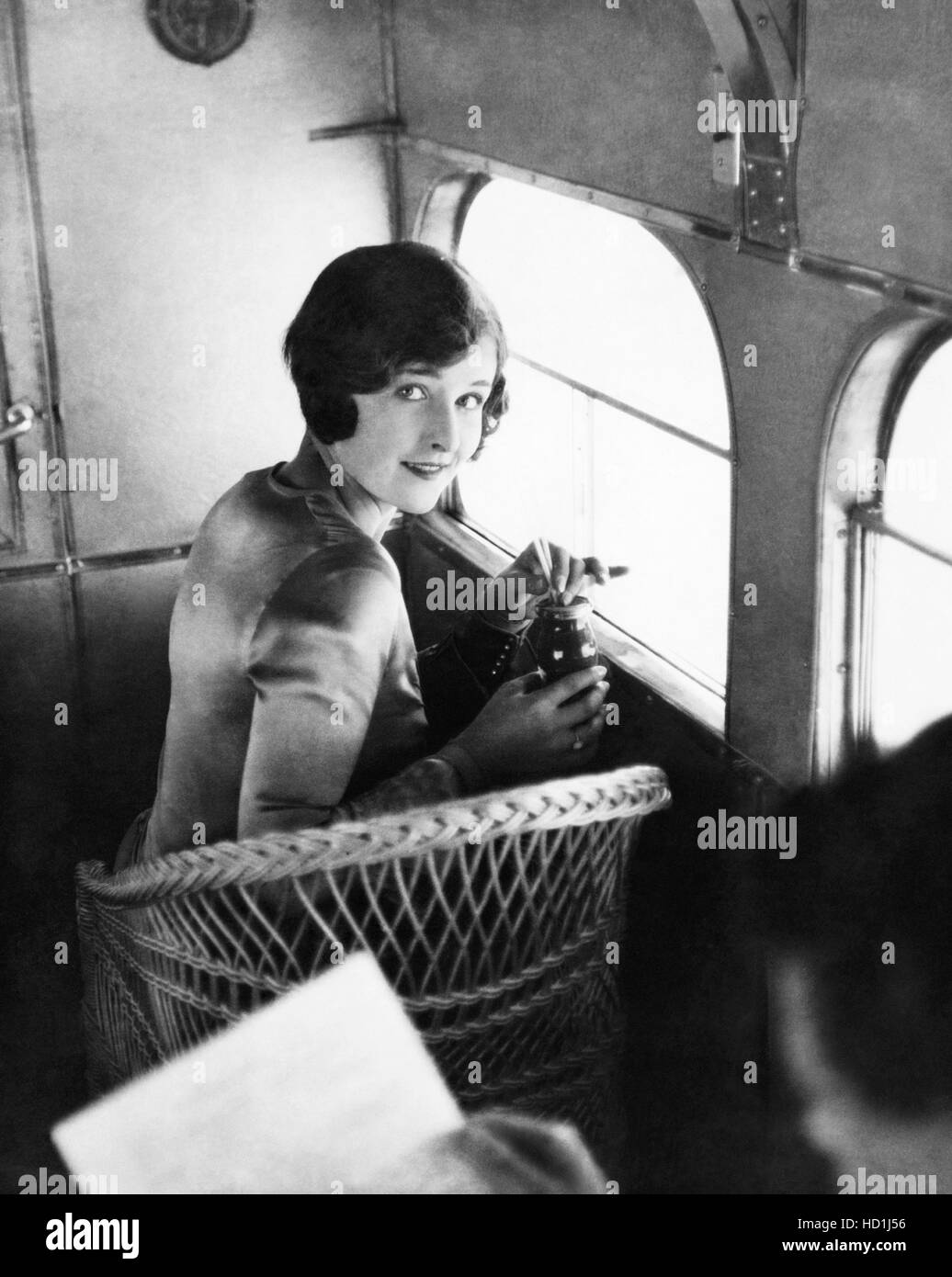 Silent movie actress Gladys McConnell, sipping orange juice while 6,000 ...