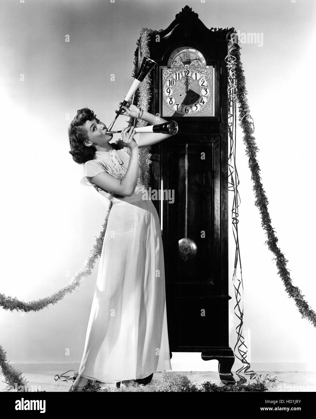 Jeff Donnell, wishing her fans a merry Christmas, 1946 Stock Photo - Alamy