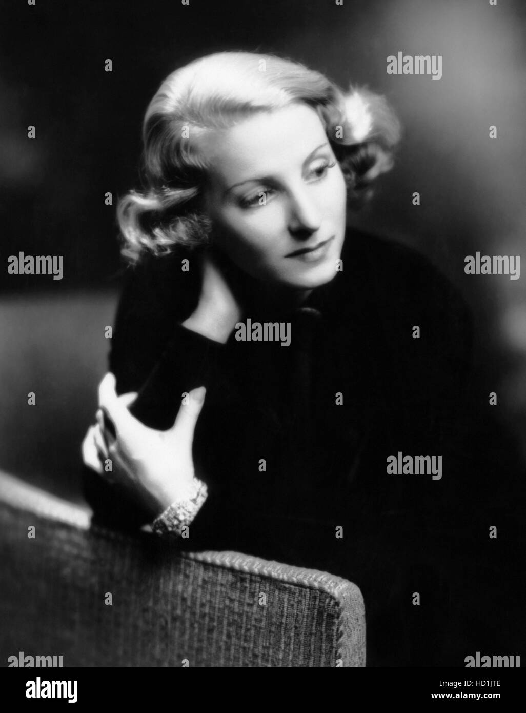 Singer Jessica Dragonette, 1937 Stock Photo - Alamy