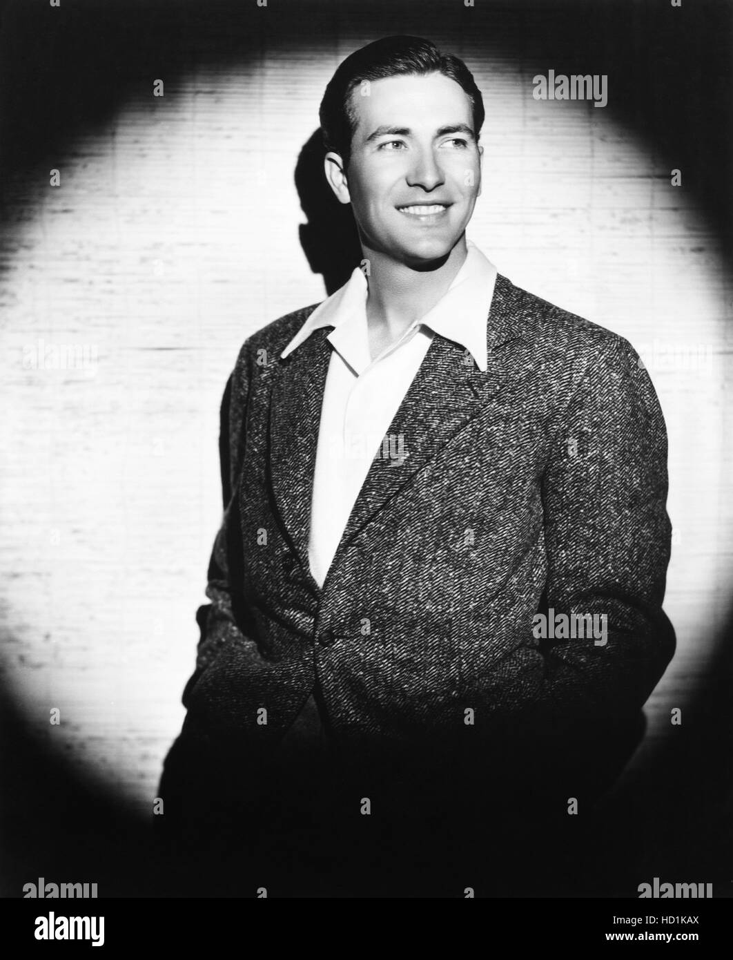 Jeffrey Lynn, Warner Bros. portrait, circa 1940 Stock Photo - Alamy