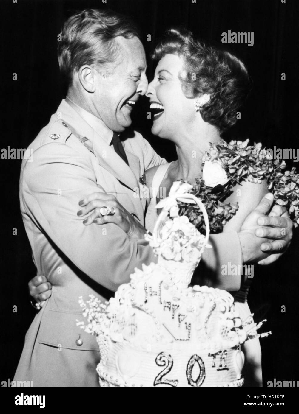 Gene Raymond, Jeanette MacDonald celebrating their 20th wedding ...