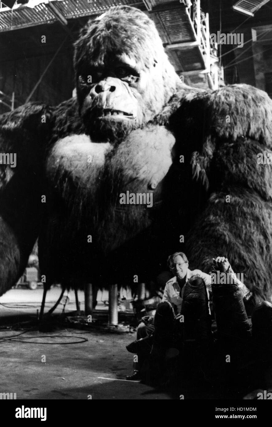 KING KONG, director John Guillermin on the set with mechanical Kong ...