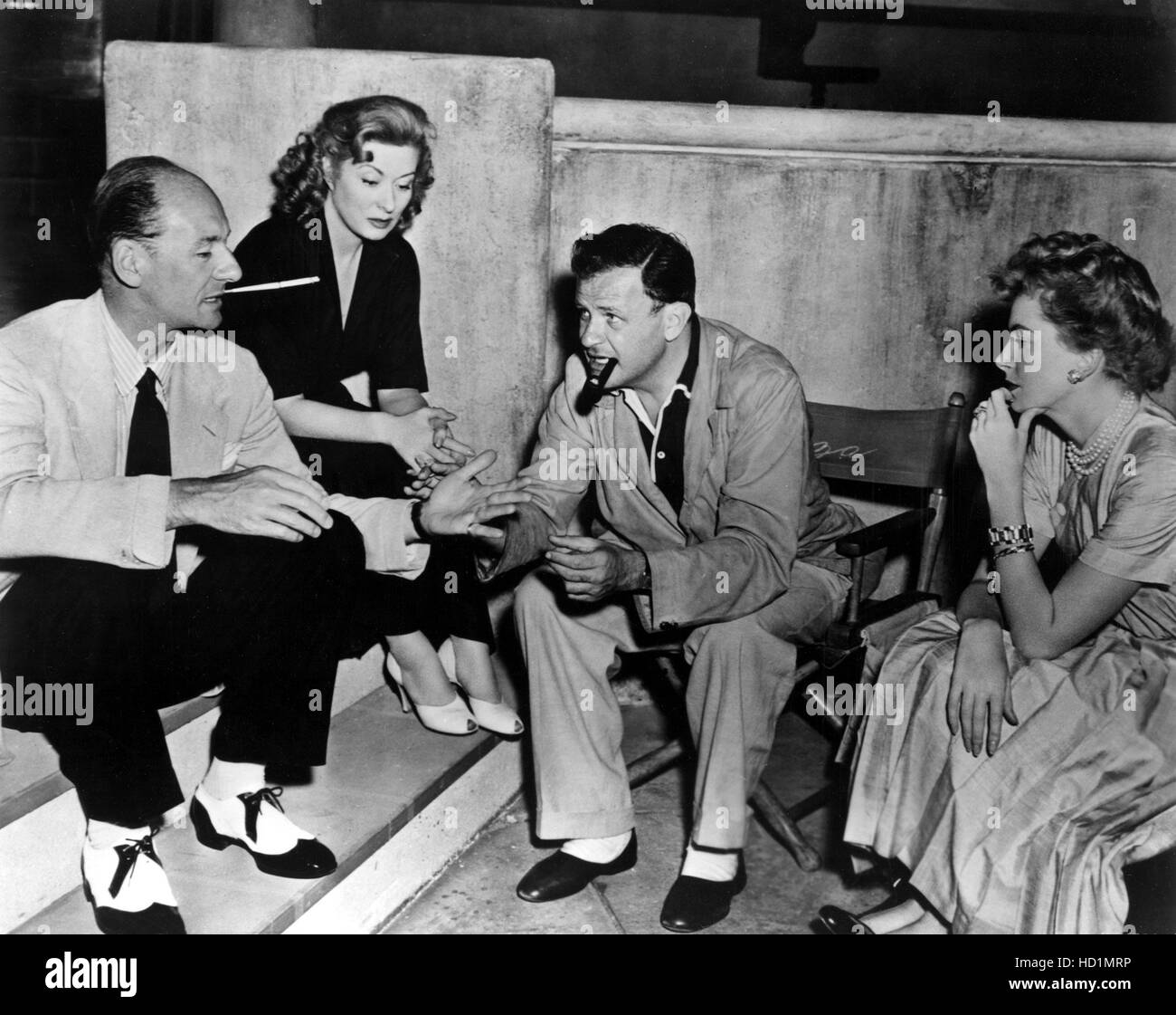 JOSEPH L. MANKIEWICZ discusses scene interpretation with JOHN GIELGUD ...