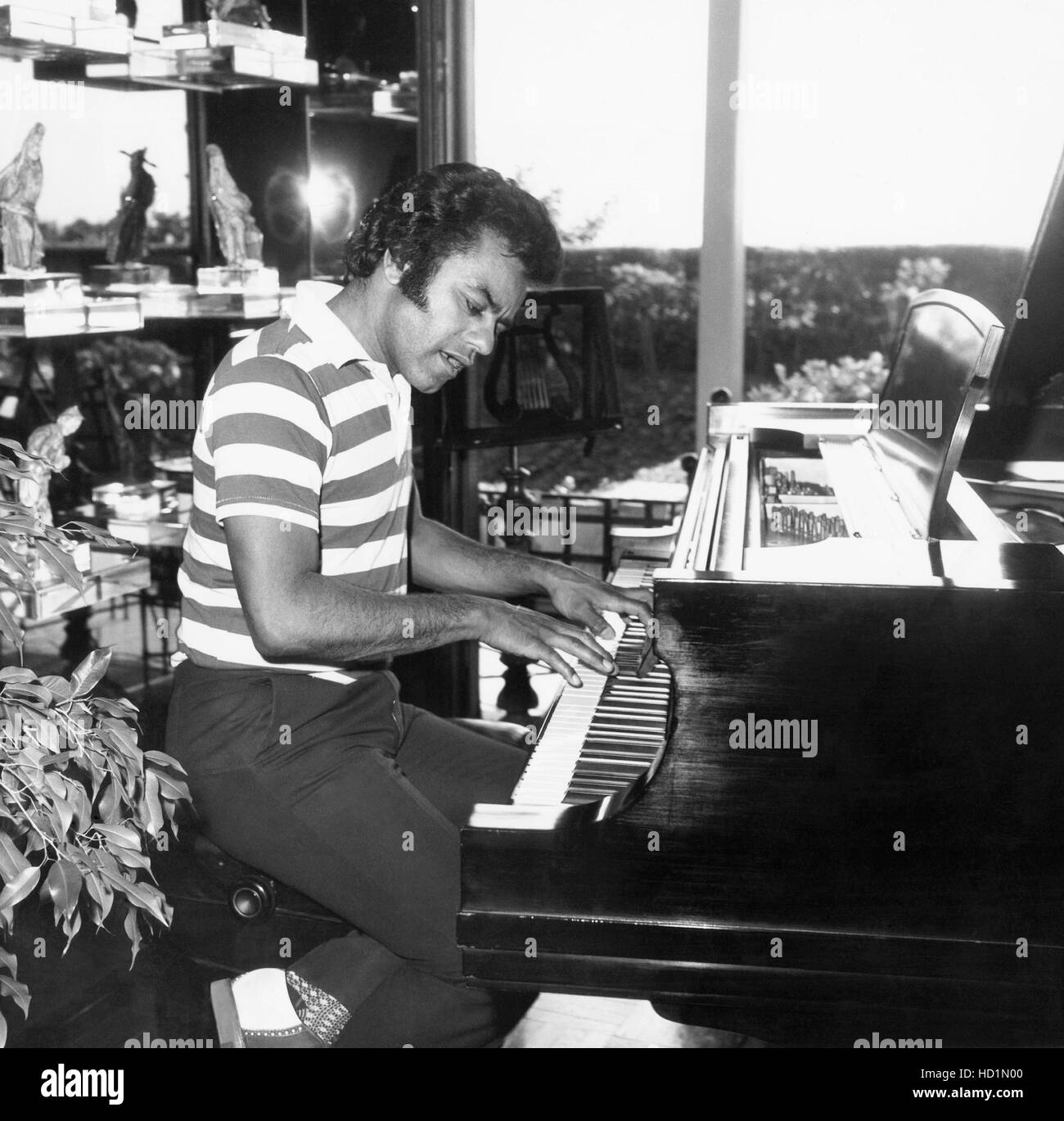 Johnny Mathis, at home, 1976 Stock Photo - Alamy