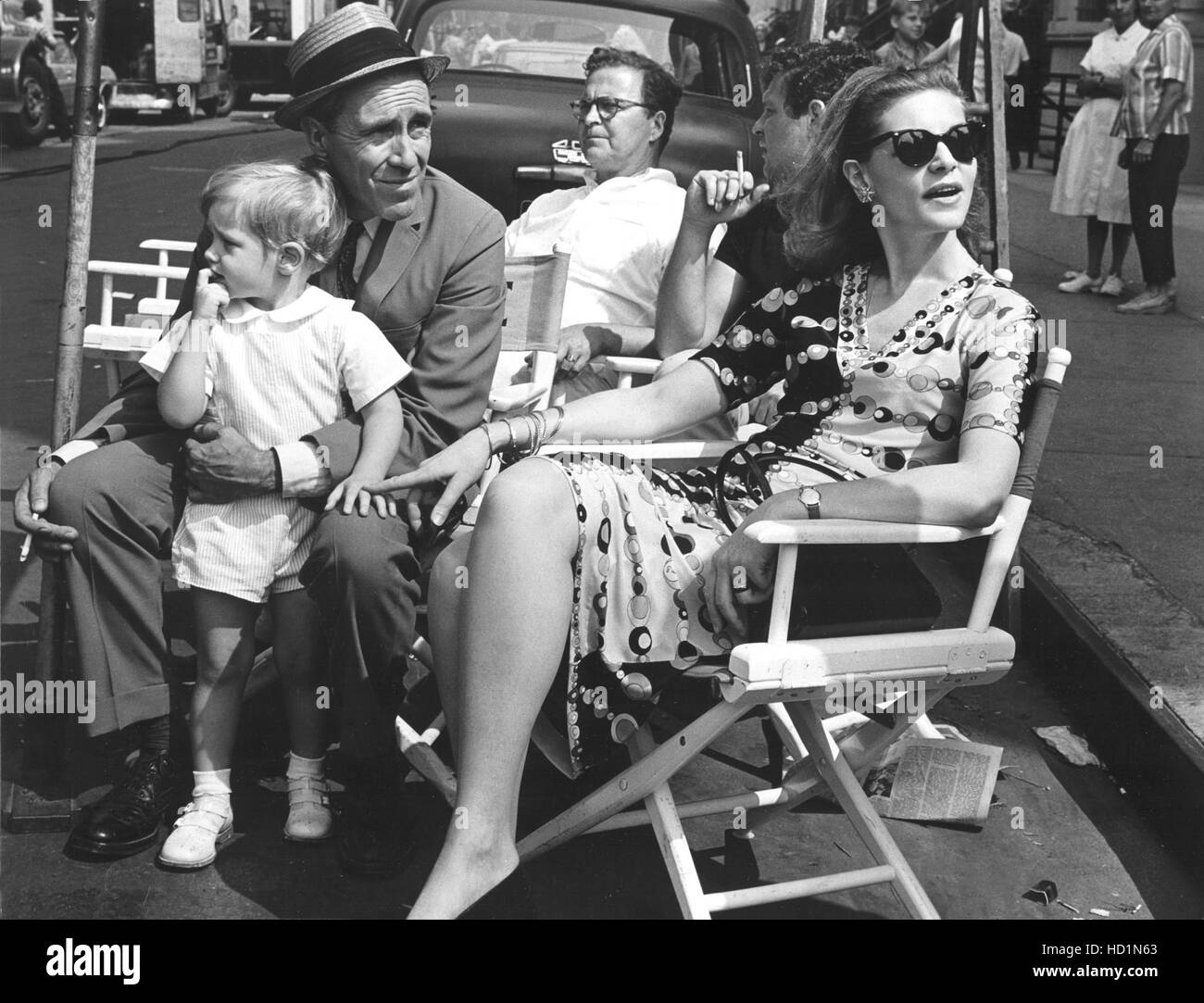 Lauren Bacall and Jason Robards on the set of A THOUAND CLOWNS, New ...