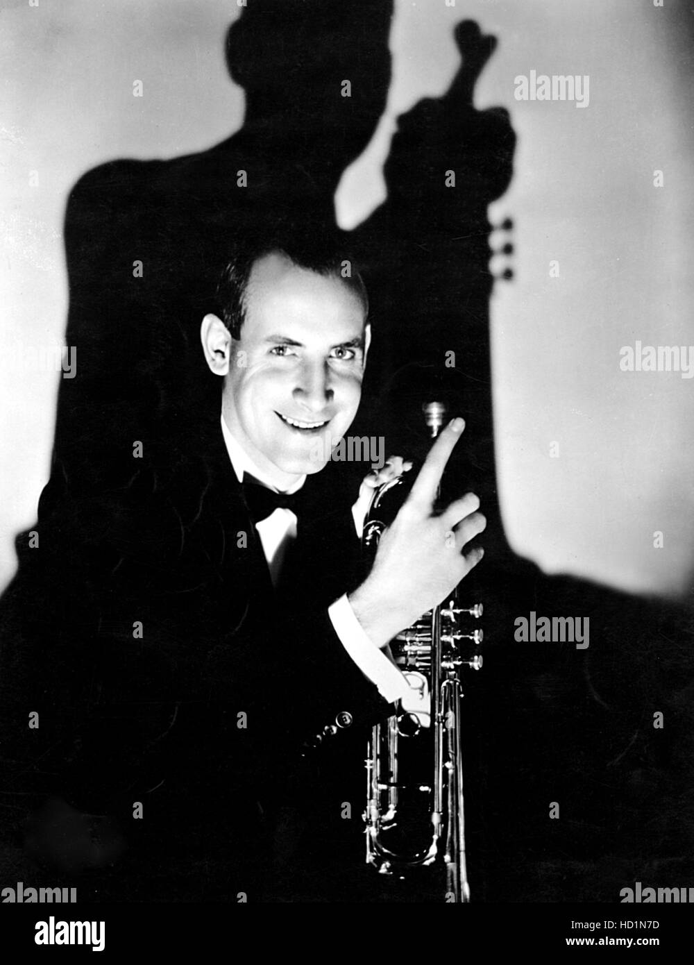 Larry Clinton, portrait ca. 1930s Stock Photo - Alamy