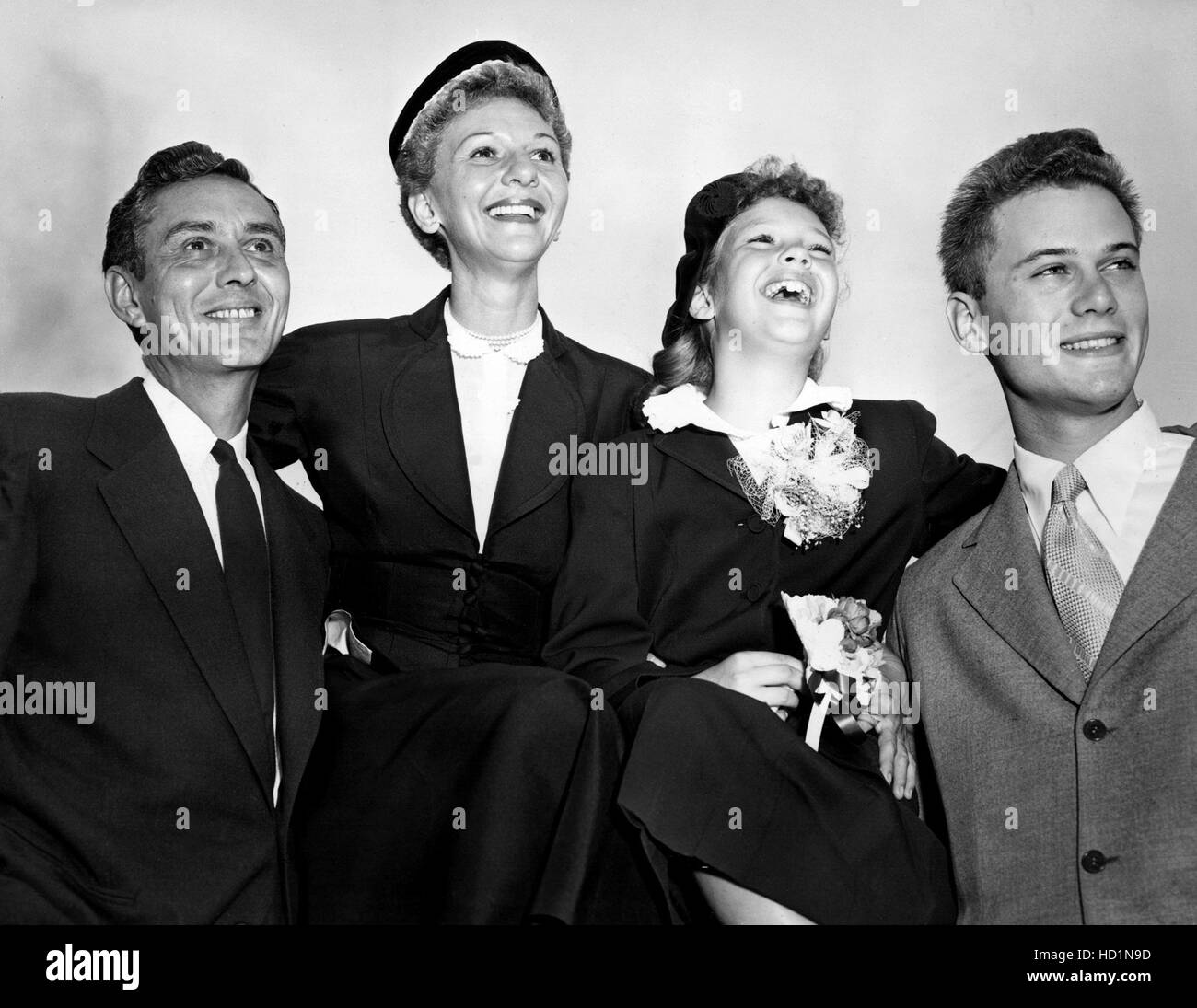 Larry hagman and his mother mary martin hi-res stock photography and ...