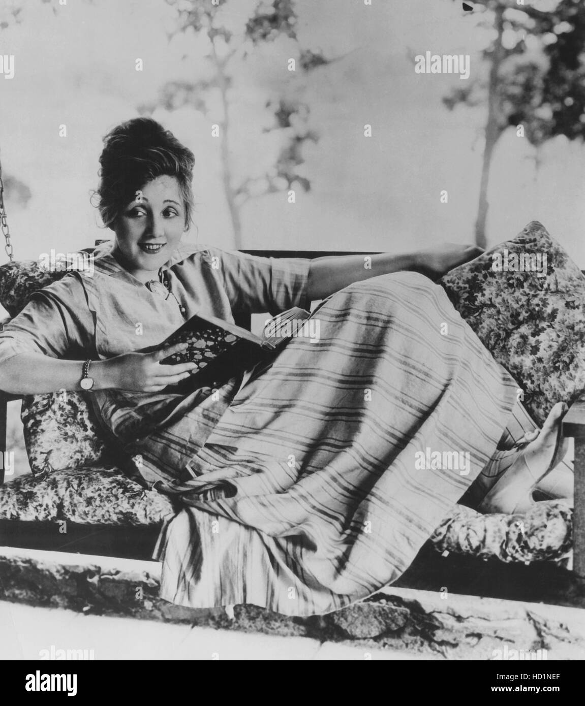 Laurette Taylor, 1920s Stock Photo - Alamy