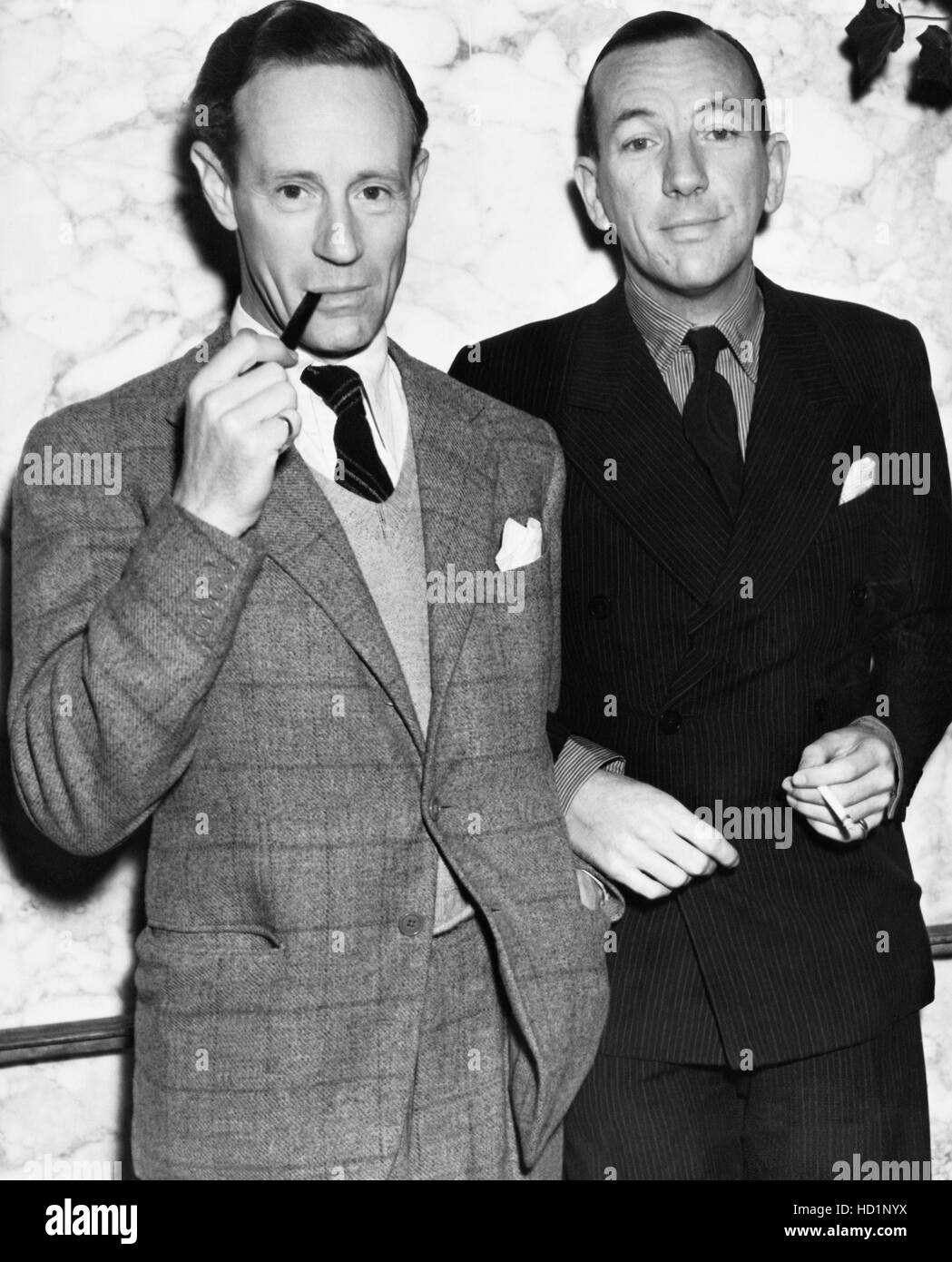 From left, Leslie Howard, Noel Coward, 1938 Stock Photo - Alamy