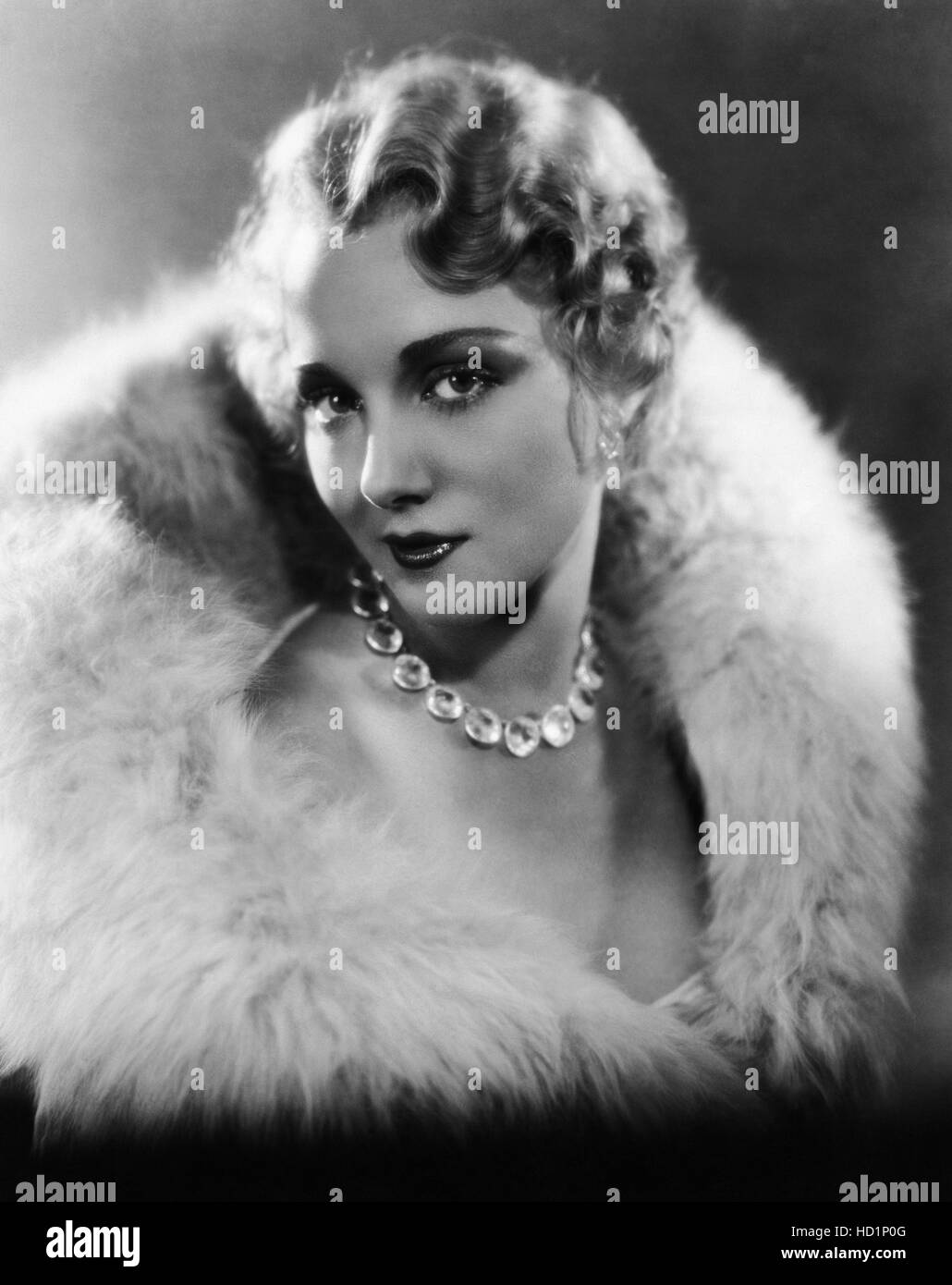 Leila Hyams, ca. early 1930s Stock Photo - Alamy