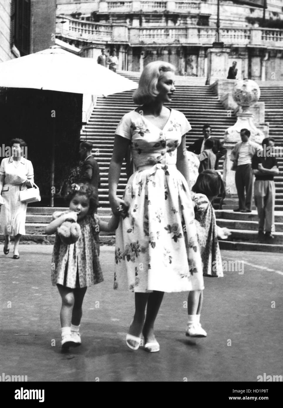 Linda Christian with her daughters, Romina Power (left) and Taryn Power ...
