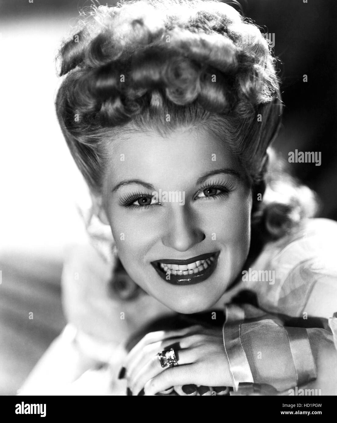 Big band singer Marion Hutton (Betty Hutton's sister), ca. mid-1940s ...