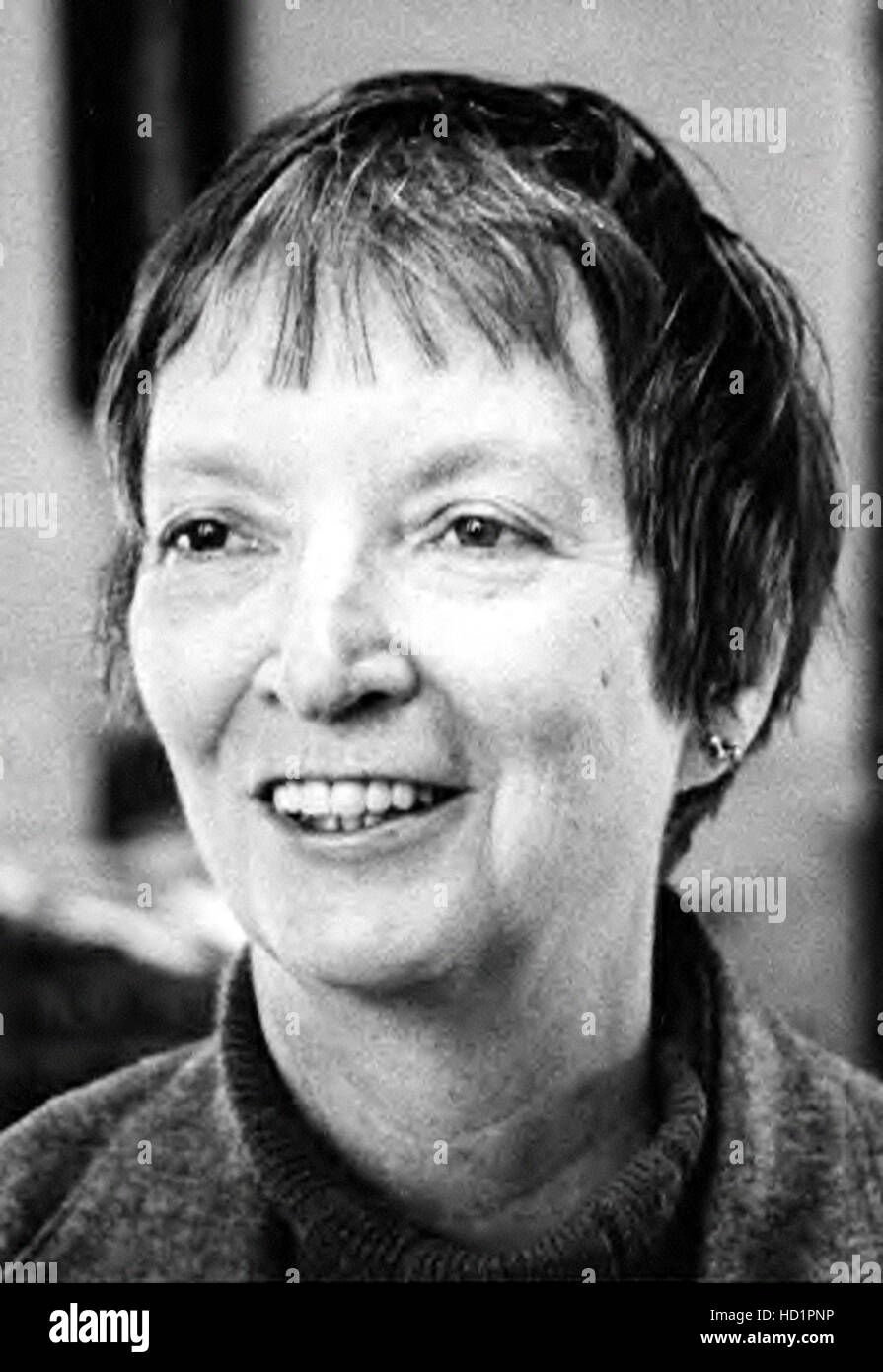 MADELEINE L'ENGLE, author, circa 1980s Stock Photo - Alamy