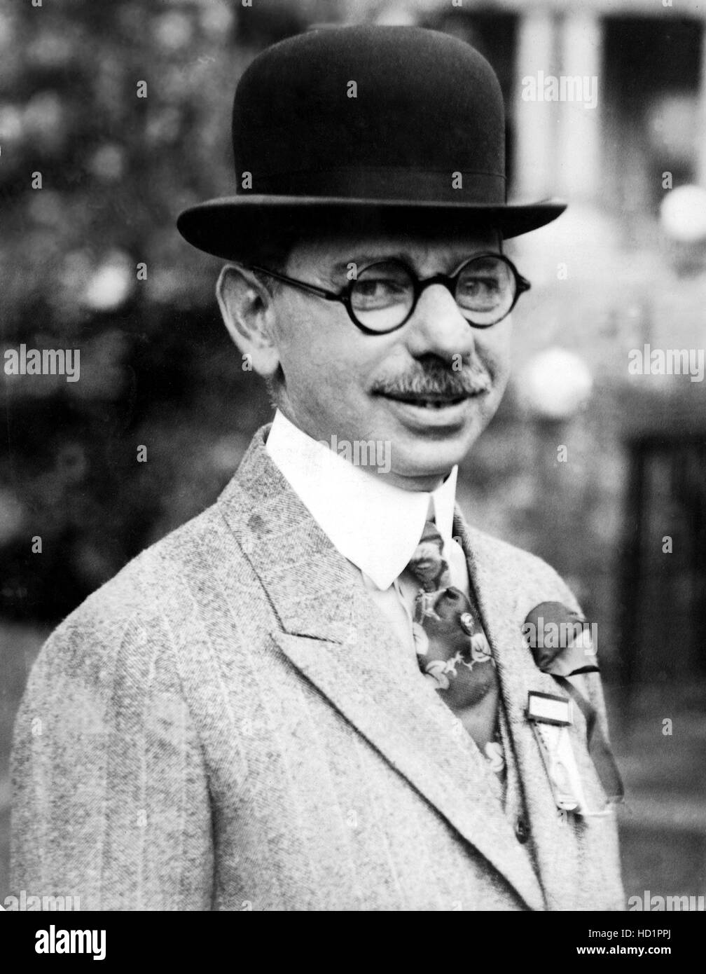 Marcus Loew, owner of Loews Theater chain at convention in Washington ...