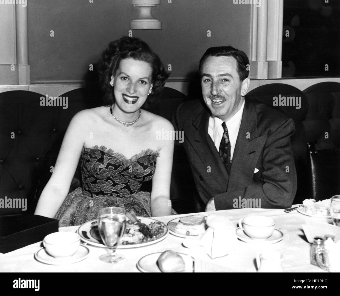 Maureen O'Hara and Walt Disney at the Annual Press Awards Dinner of the ...