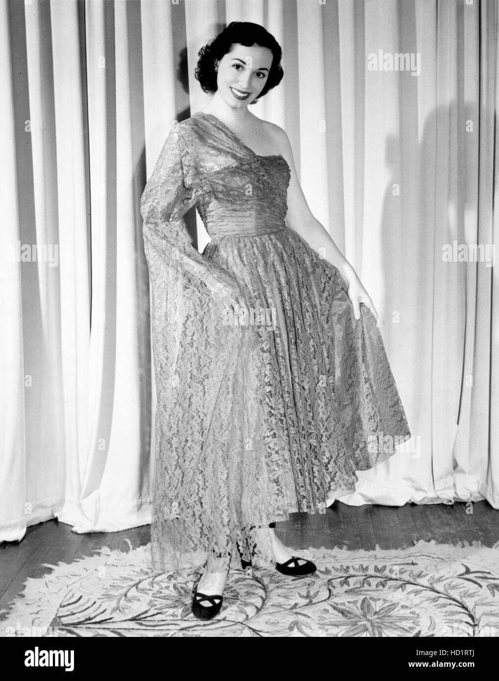 Marguerite Piazza, ca. 1949 Stock Photo - Alamy