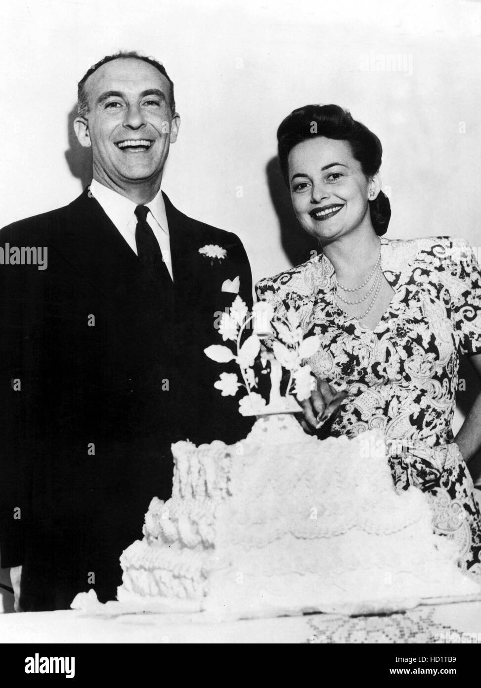 Marcus A. Goodrich, Olivia de Havilland after their marriage in Wilton ...