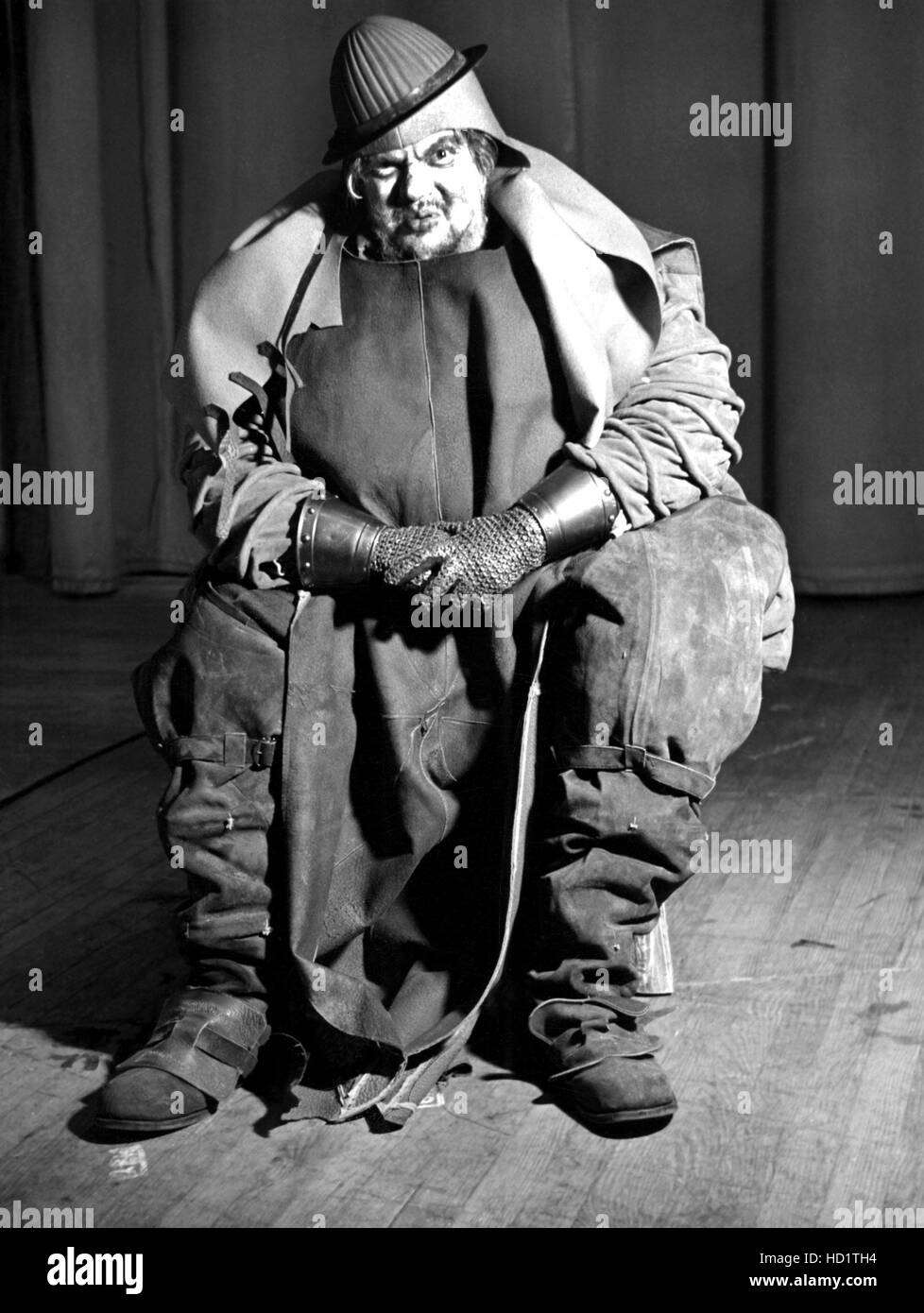 ORSON WELLES in his stage production of FALSTAFF, March 22, 1939 Stock ...