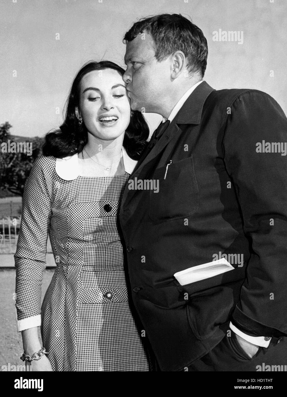 Paola Mori Gets A Between Take Kiss From Husband Orson Welles During