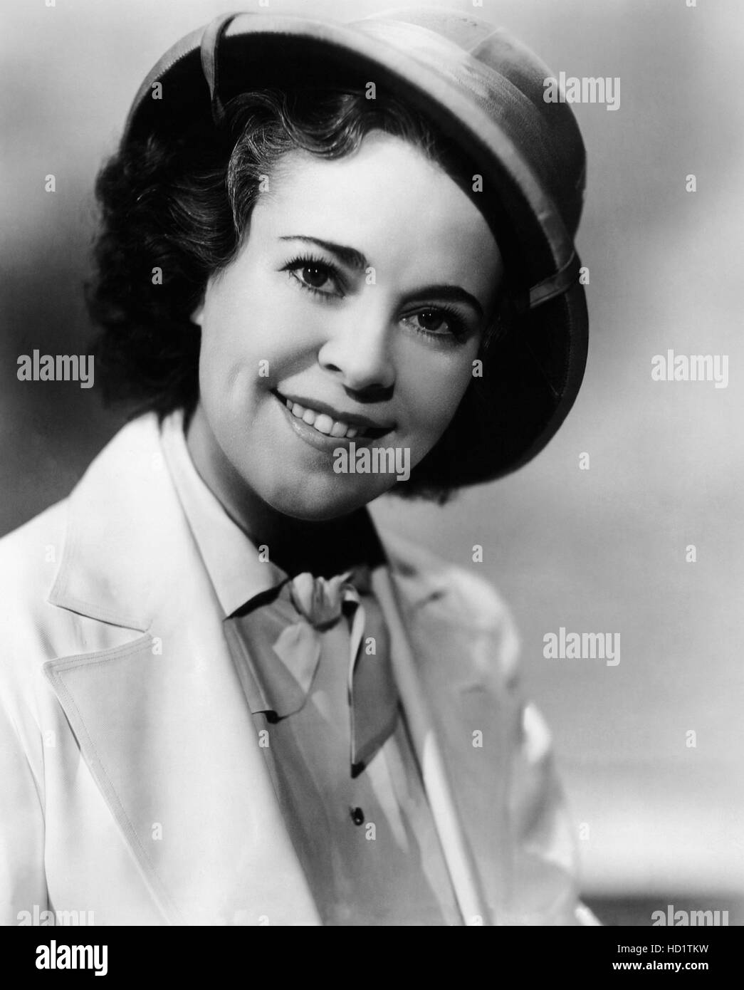 Explorer and documentary filmmaker Osa Johnson, ca. early 1930s Stock ...