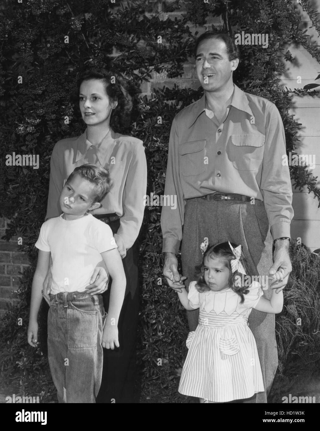 Rear from left: Enid Percival, Patric Knowles with their son Michael ...