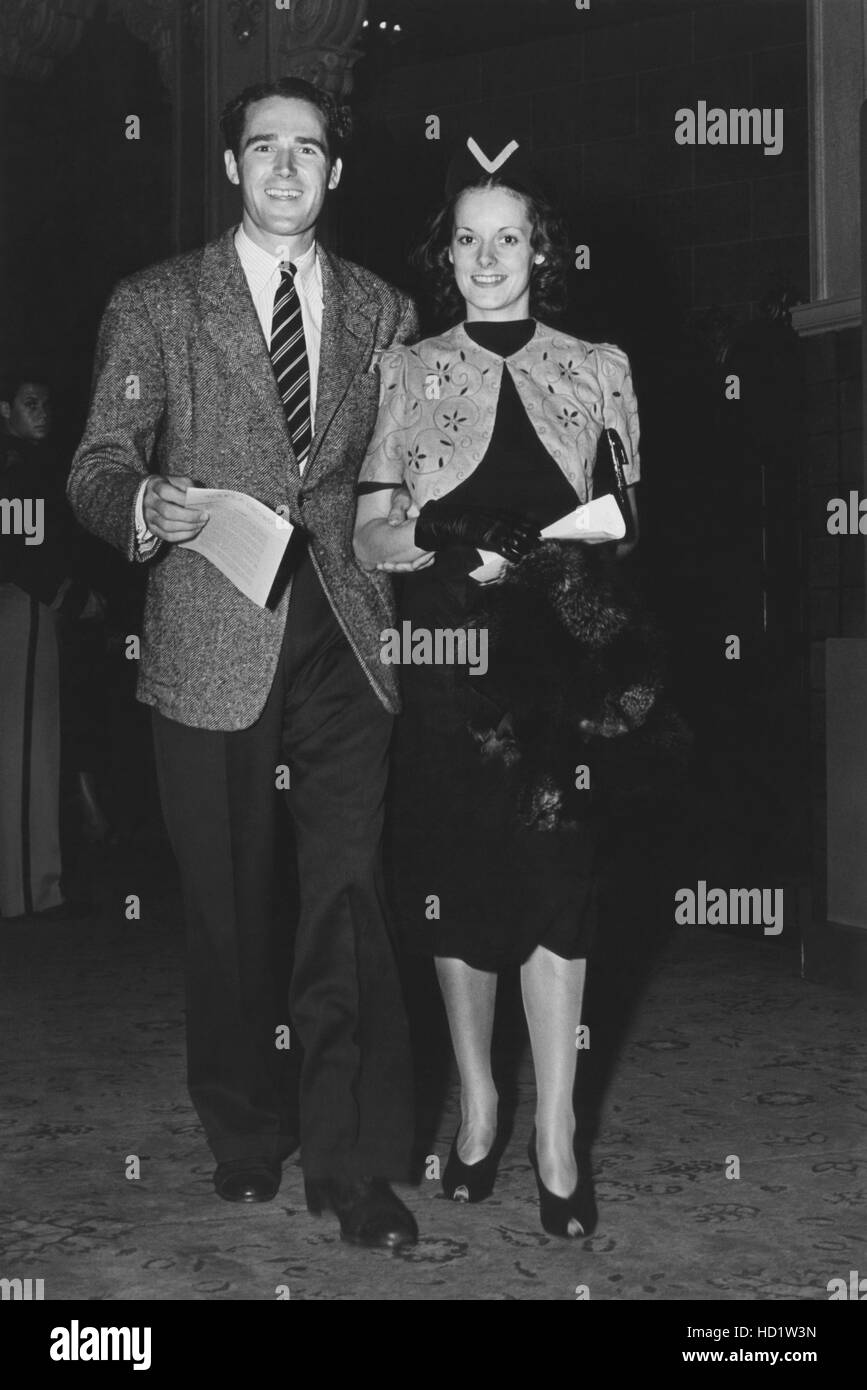 From left: Patric Knowles, Enid Percival at the preview of FOUR'S A ...