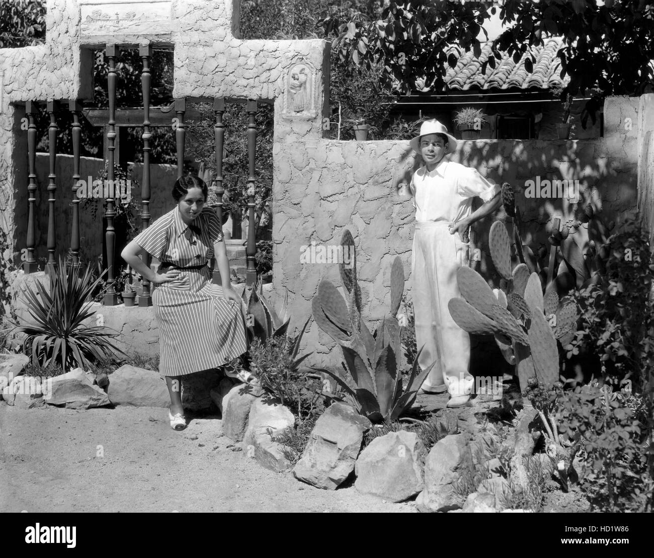 Paul Muni with wife, Bella Finkel, at their ranch, San Fernando Valley ...