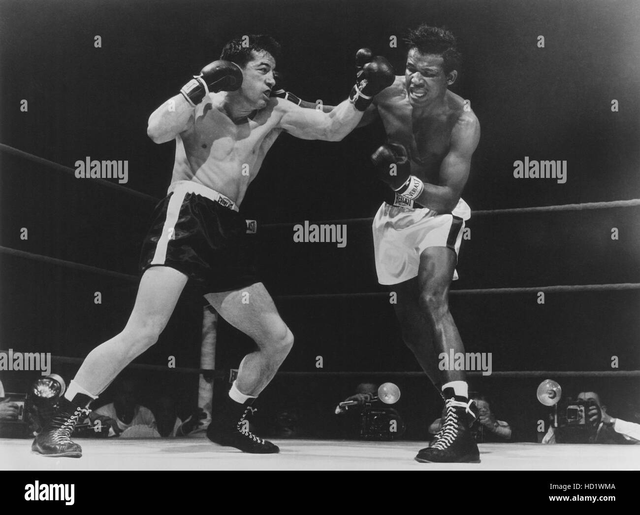 From left: Rocky Graziano, Sugar Ray Robinson middleweight champiosnhip ...