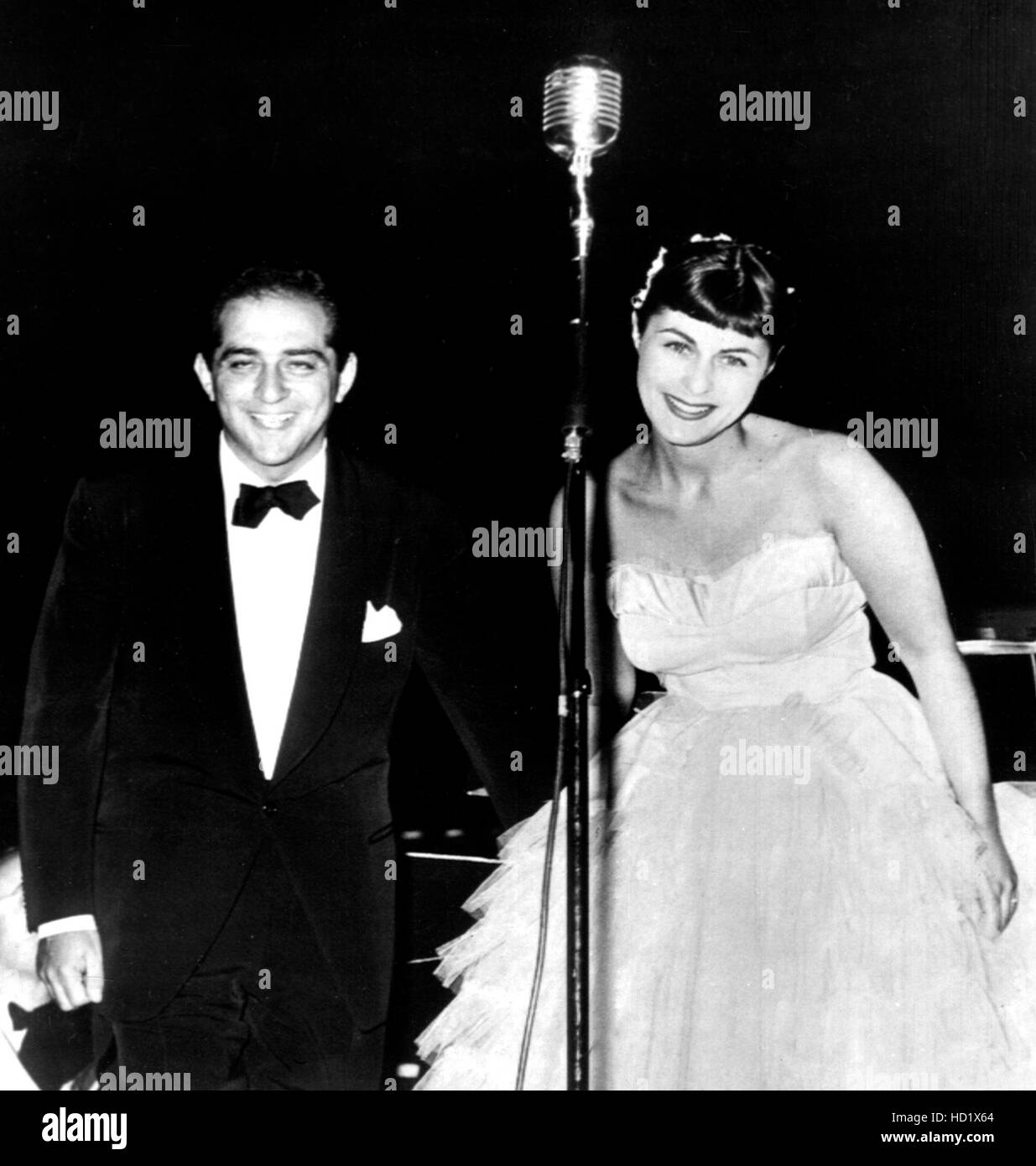 Roberta Peters, right, with her ex-husband, Robert Merrill, performing ...