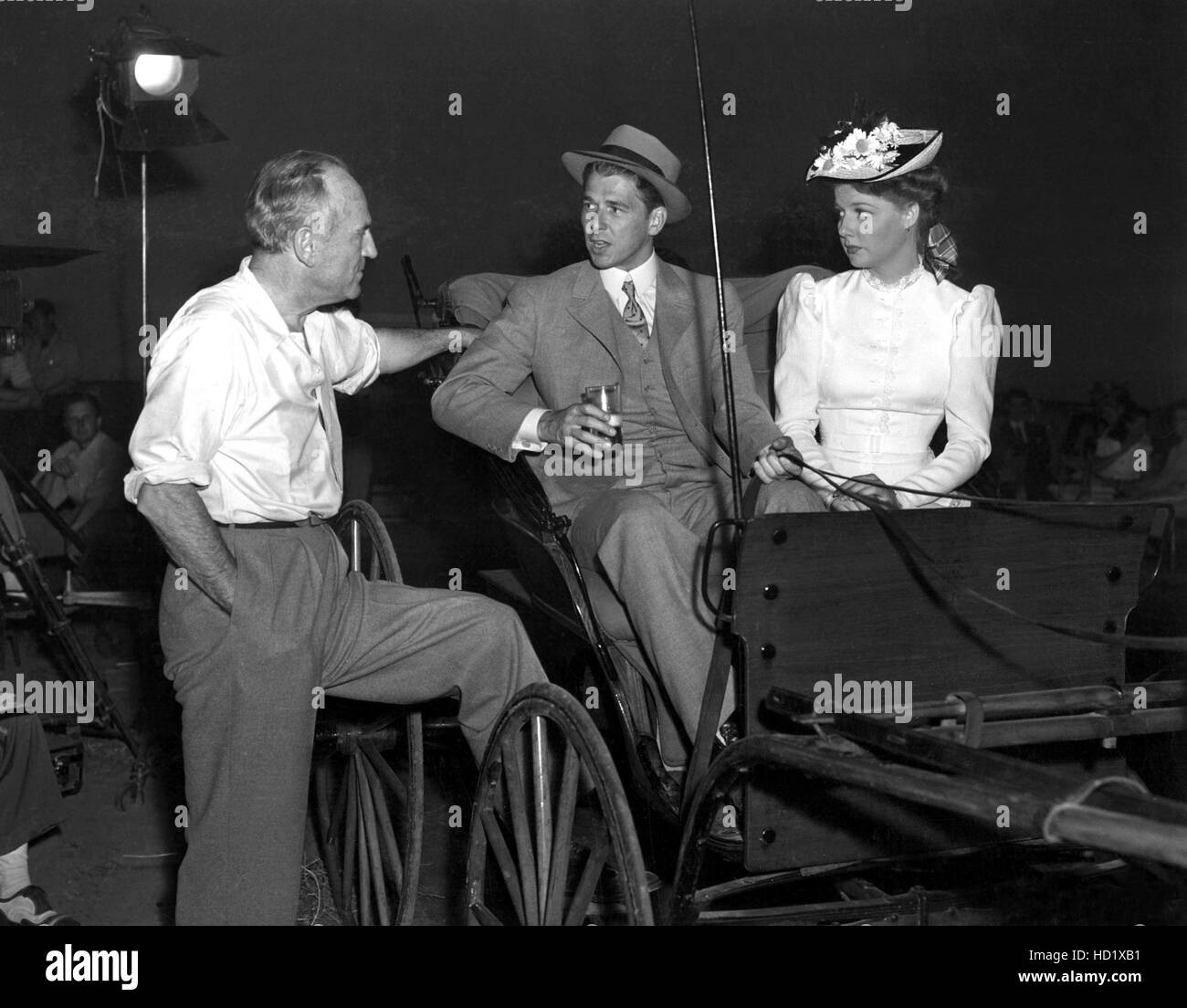 Sam Wood directing Ronald Reagan, Ann Sheridan on the set of KINGS ROW ...