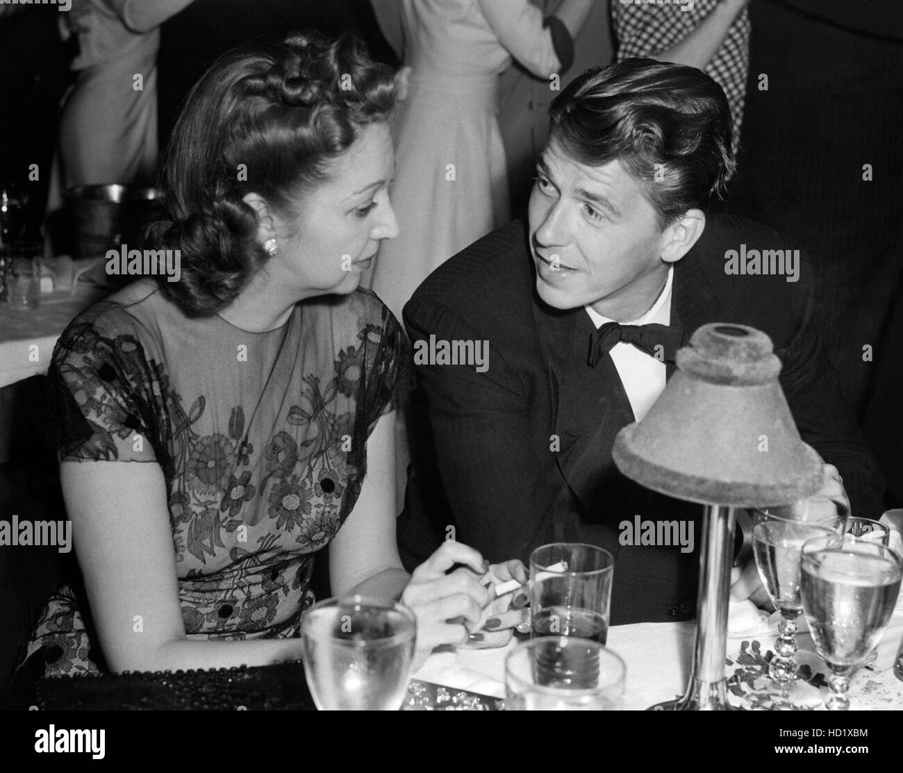 Mary Livingstone Benny, Ronald Reagan, at Ciro's, 1941 Stock Photo - Alamy