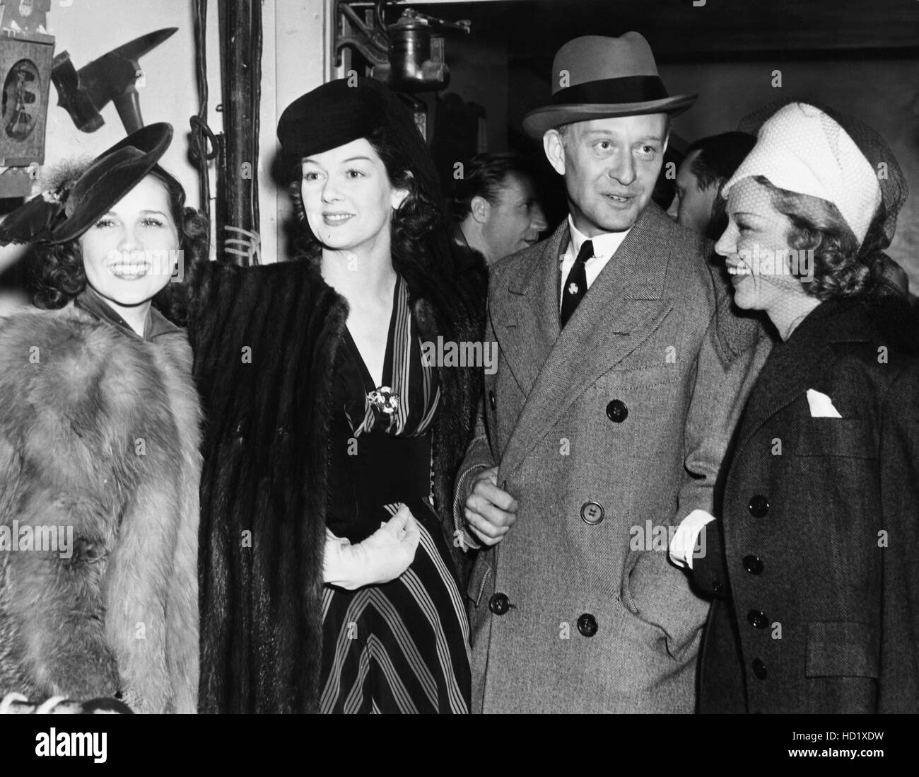 From left: Mary Brian, Rosalind Russell, Conrad Nagel, Glenda Farrell ...