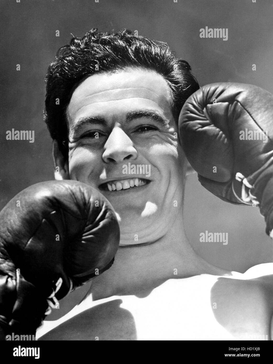 Robert Ryan training for his upcoming role as a boxer in GOLDEN GLOVES ...
