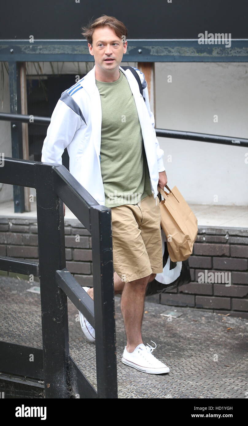 Paul nicholls actor hi-res stock photography and images - Alamy