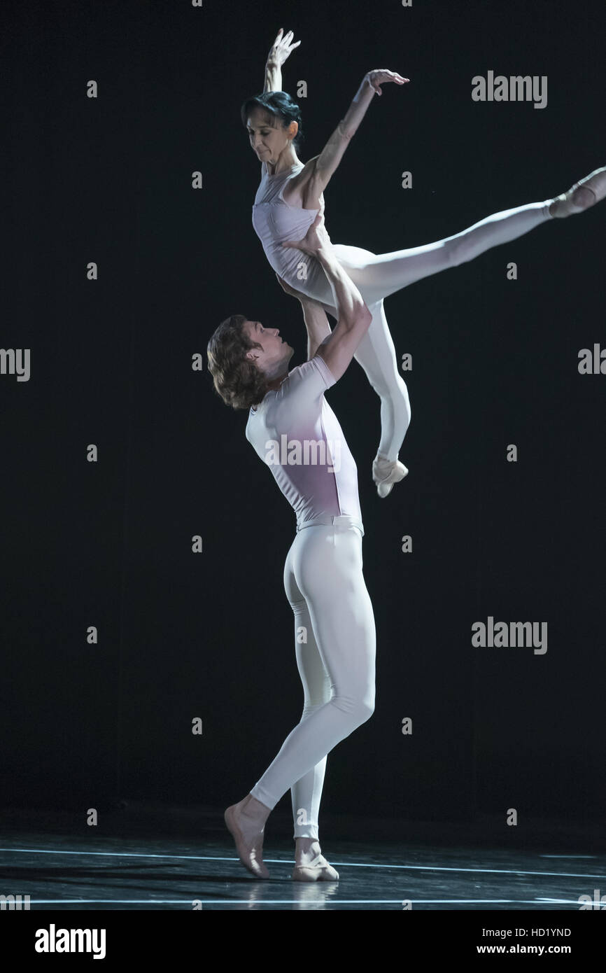 Marlon dino hi-res stock photography and images - Alamy