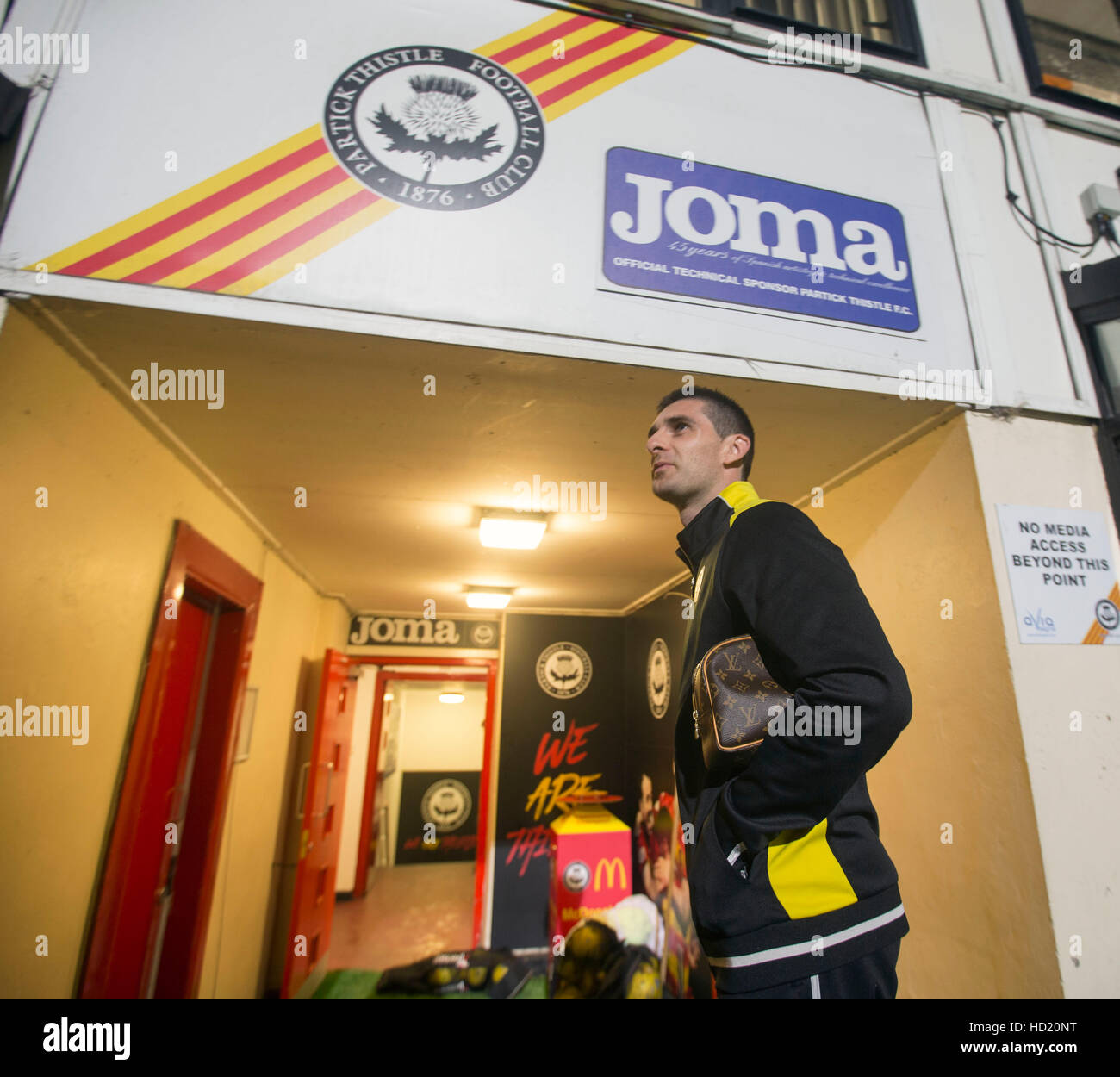Partick Thistle's Kris Doolan arrives prior to the Ladbrokes Scottish ...